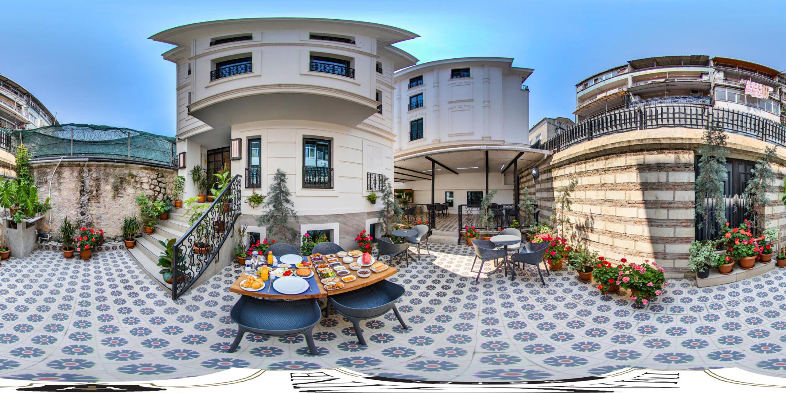 Imagine Istanbul - Sultanahmet, Istanbul (updated prices 2025)