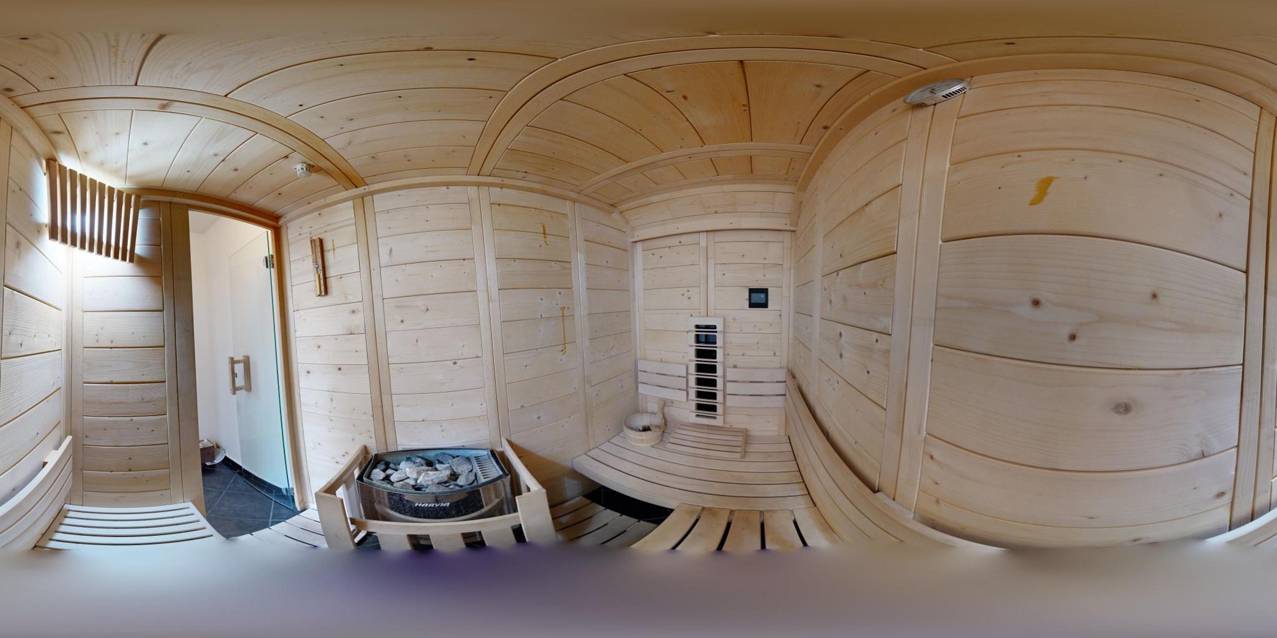 JANINE GARDEN, Braşov (updated prices 2025)