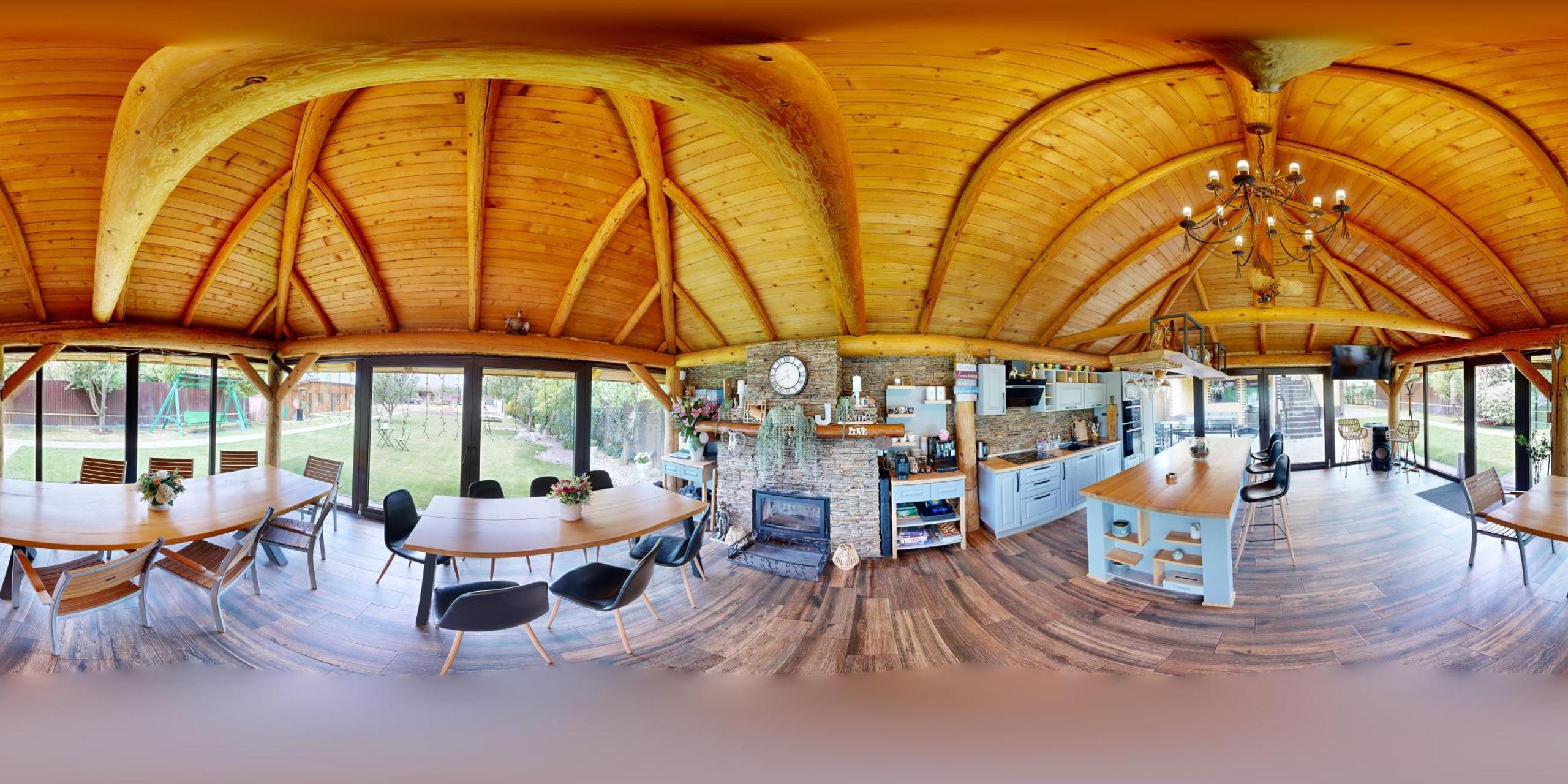 JANINE GARDEN, Braşov (updated prices 2025)