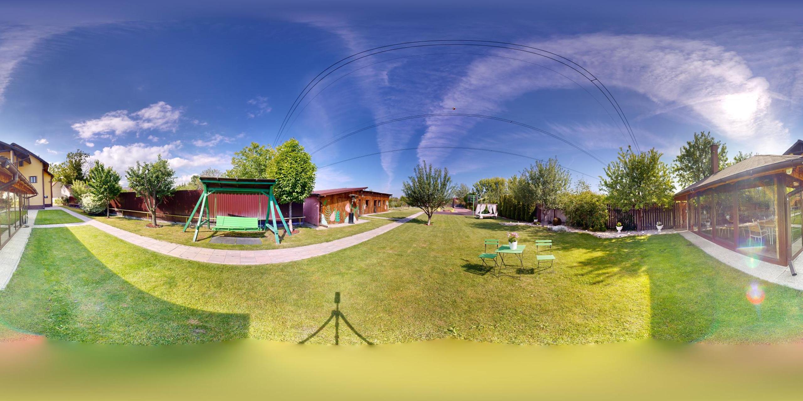 JANINE GARDEN, Braşov (updated prices 2025)