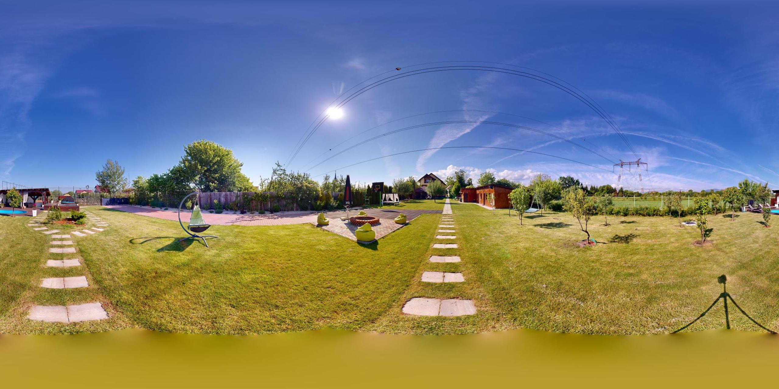 JANINE GARDEN, Braşov (updated prices 2025)