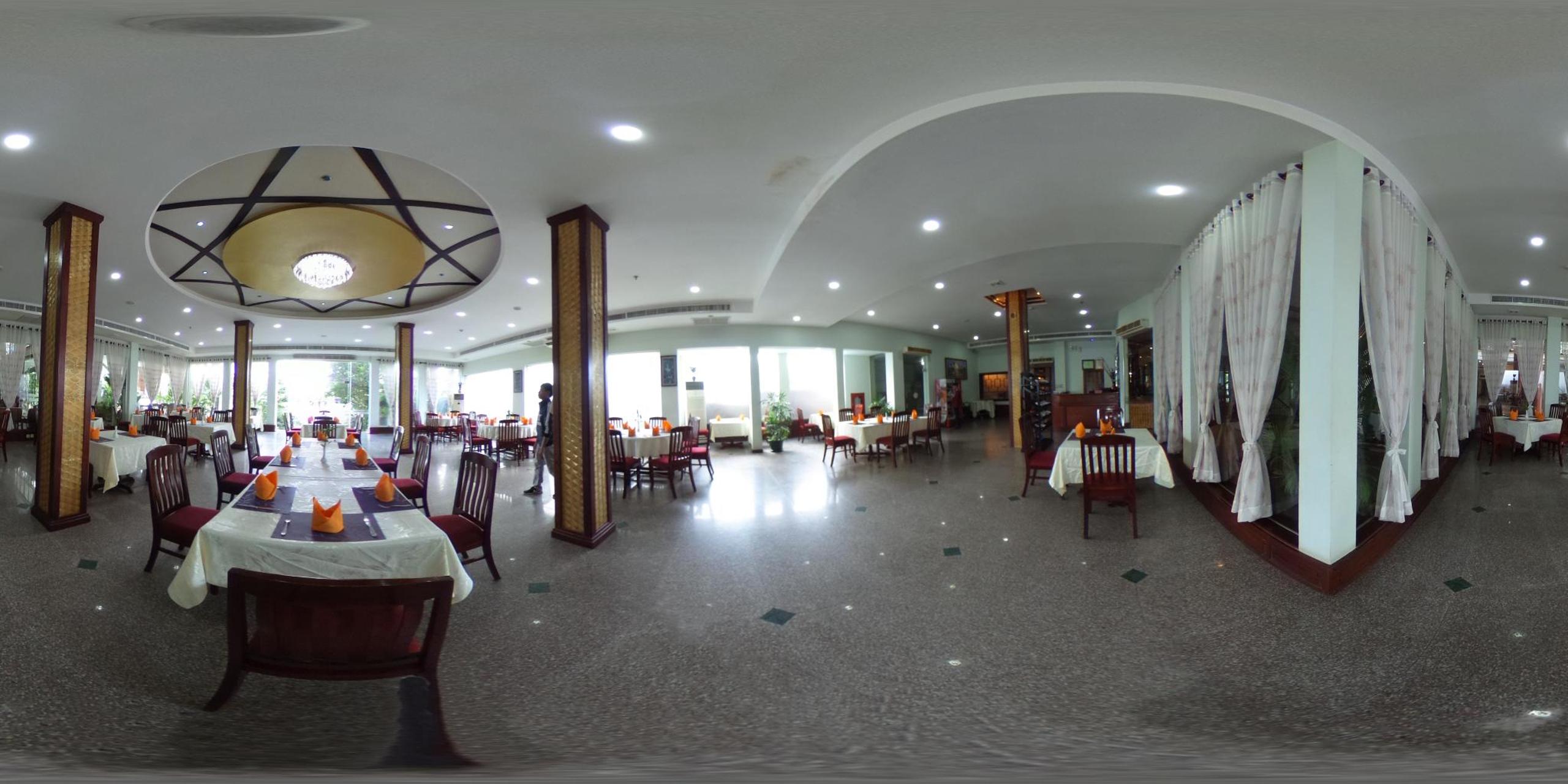 Smiling Hotel, Siem Reap (updated prices 2025)