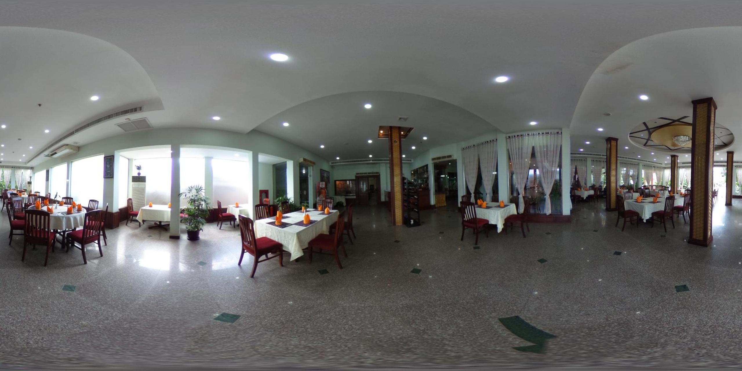 Smiling Hotel, Siem Reap (updated prices 2025)
