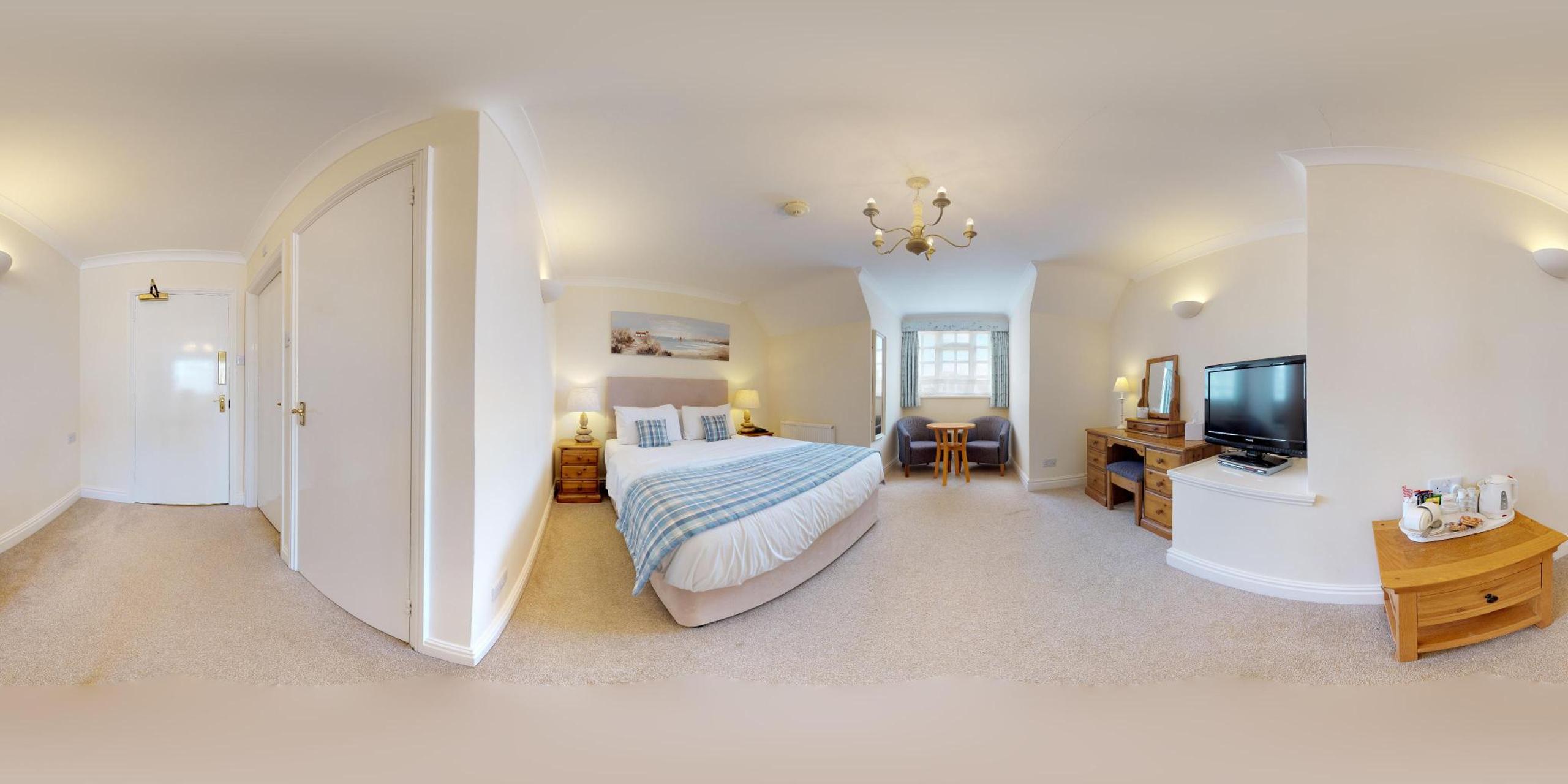 Caley Hall, Hunstanton (updated prices 2025)