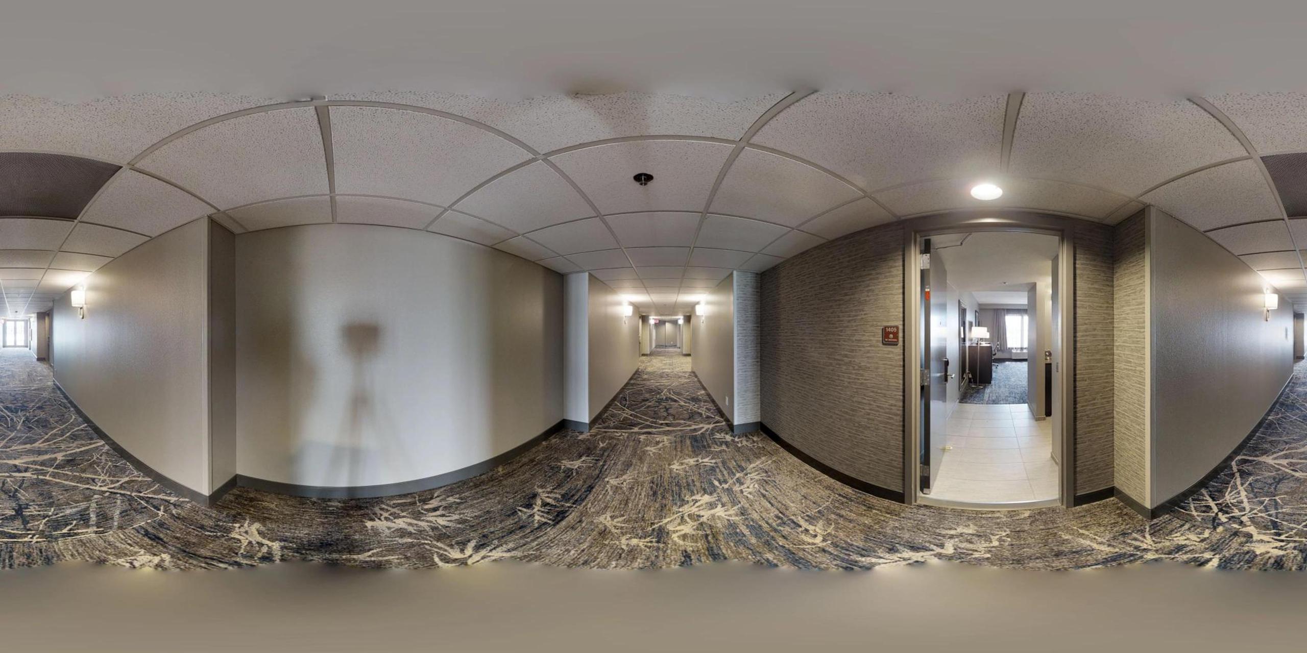 DoubleTree by Hilton Bloomington, Bloomington (updated prices 2025)