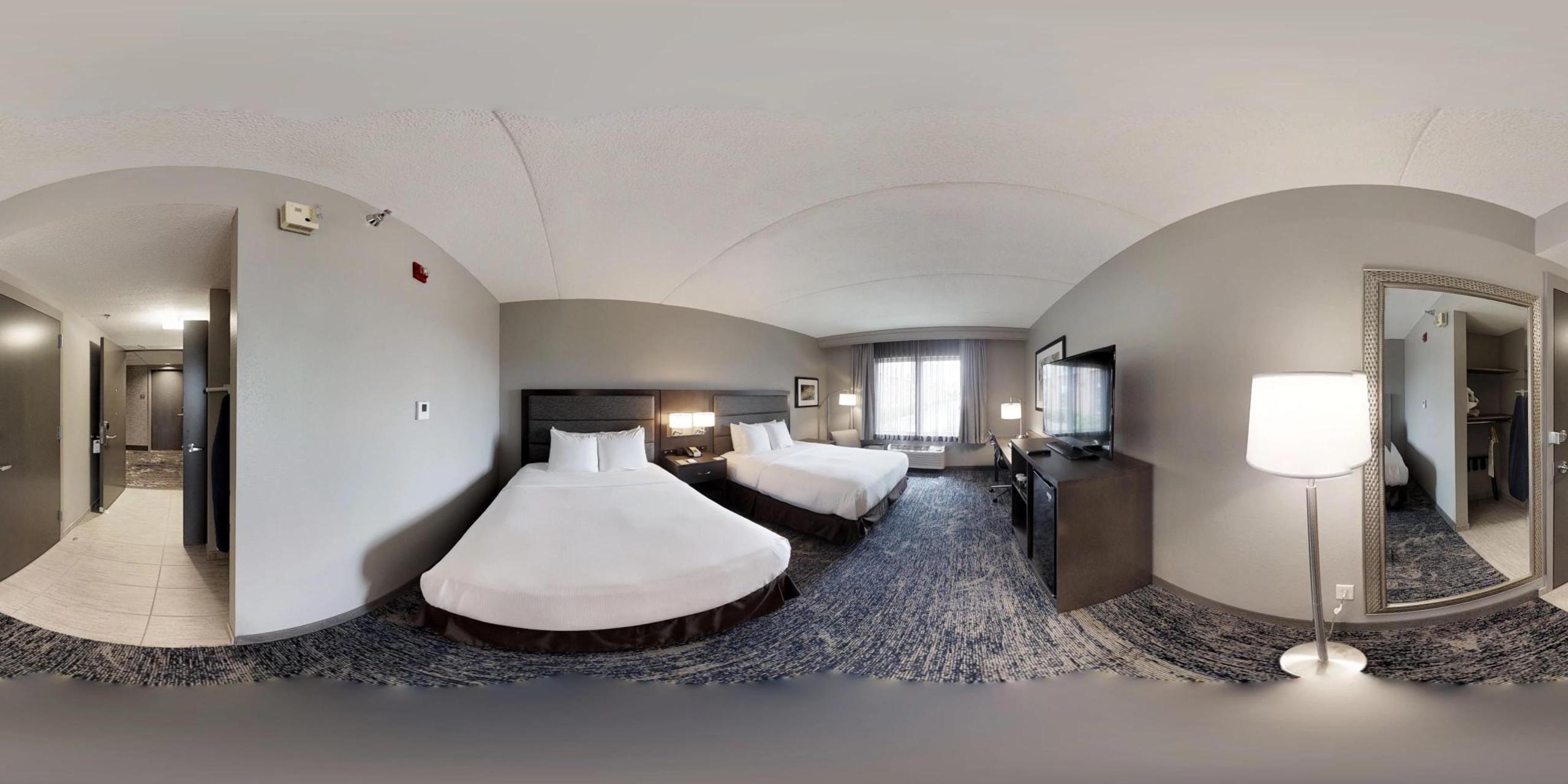 DoubleTree by Hilton Bloomington, Bloomington (updated prices 2025)