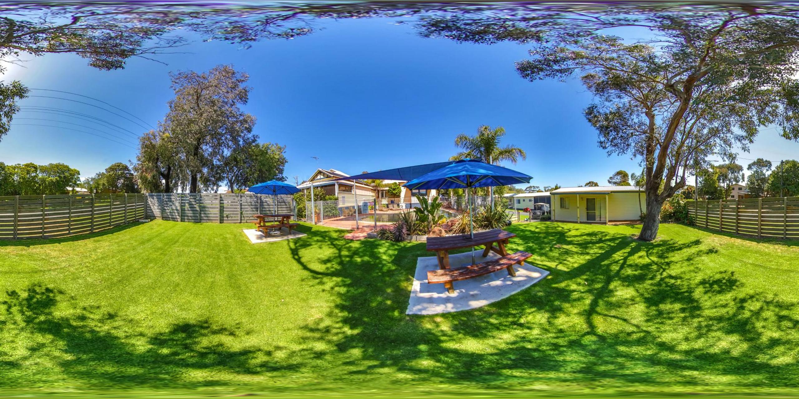 Amaroo Park, Cowes (updated prices 2025)