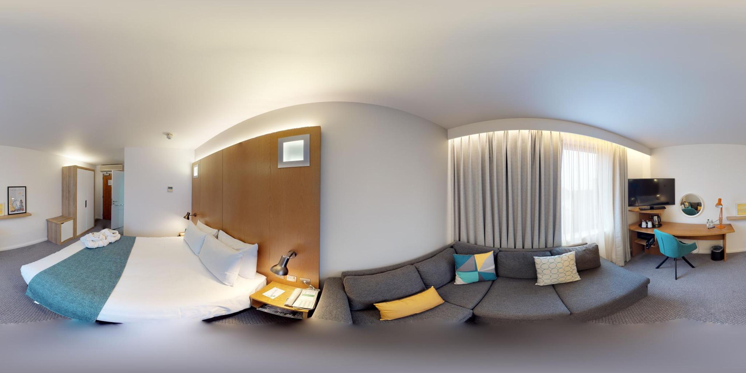 Holiday Inn Bournemouth by IHG, Bournemouth (updated prices 2025)