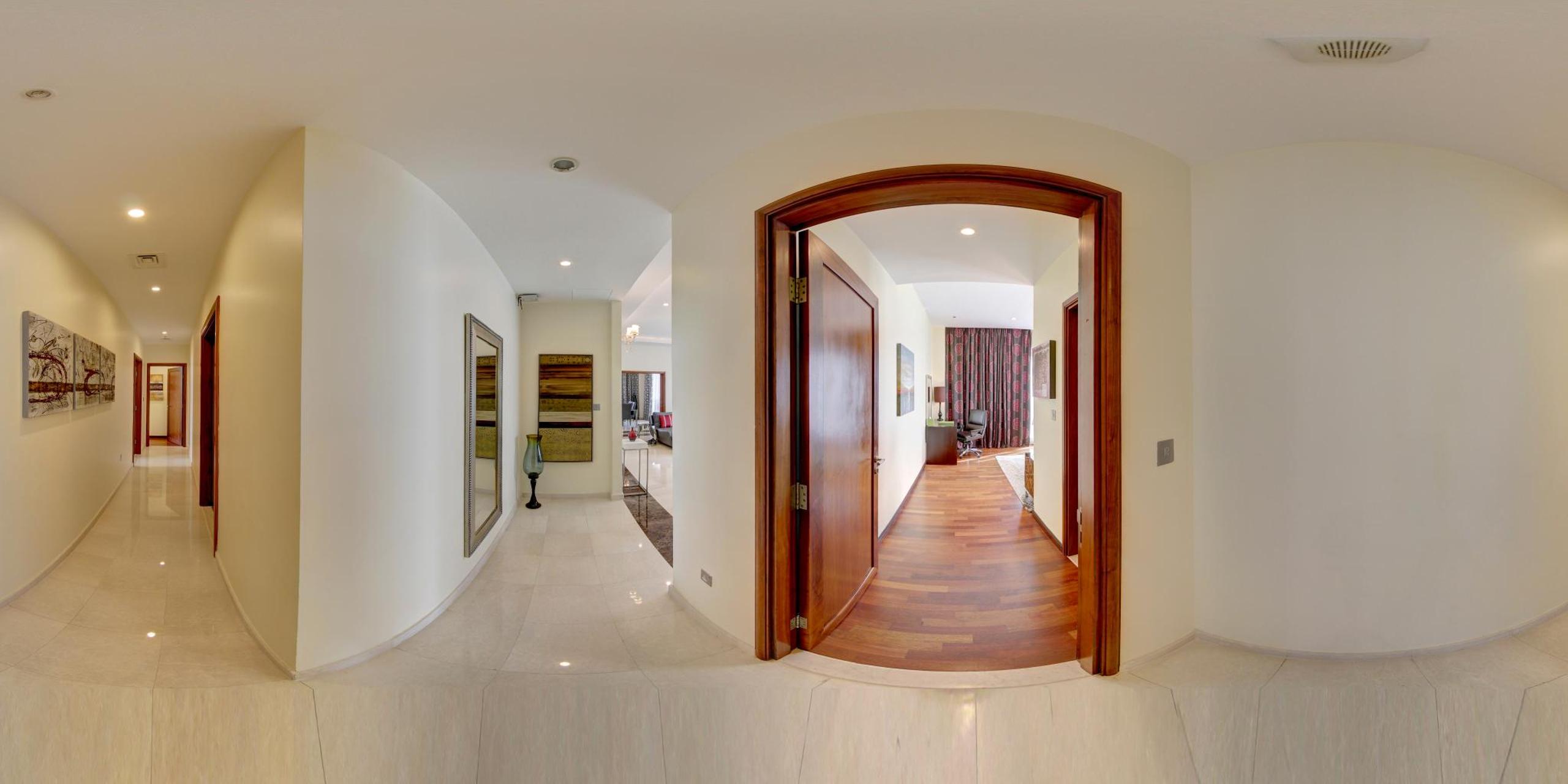Ramada by Wyndham Downtown Dubai, Dubai (updated prices 2025)
