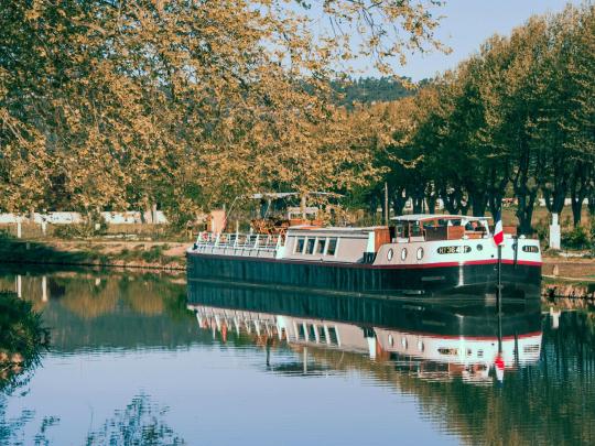 The best destinations for a European barge holiday | Booking.com