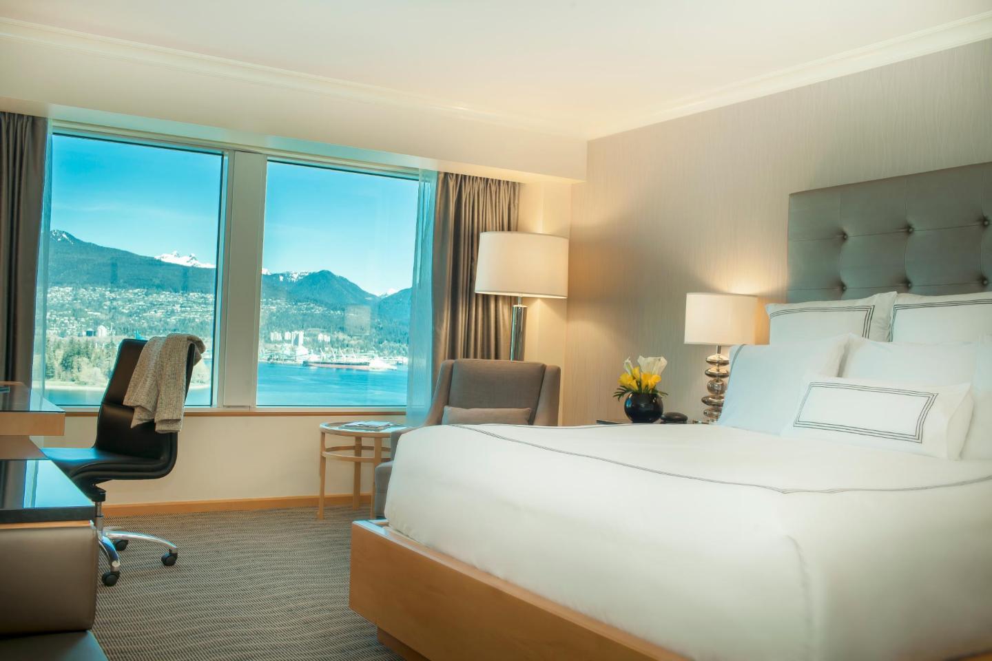 The 10 best five-star hotels in Vancouver, Canada | Booking.com
