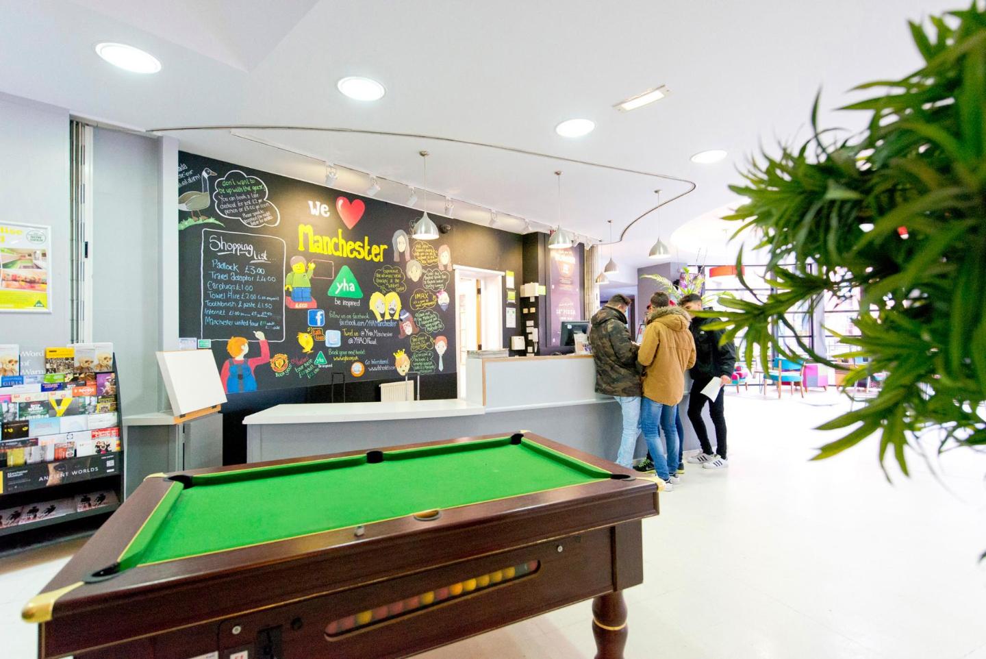 The 10 best hostels in Manchester, UK | Booking.com