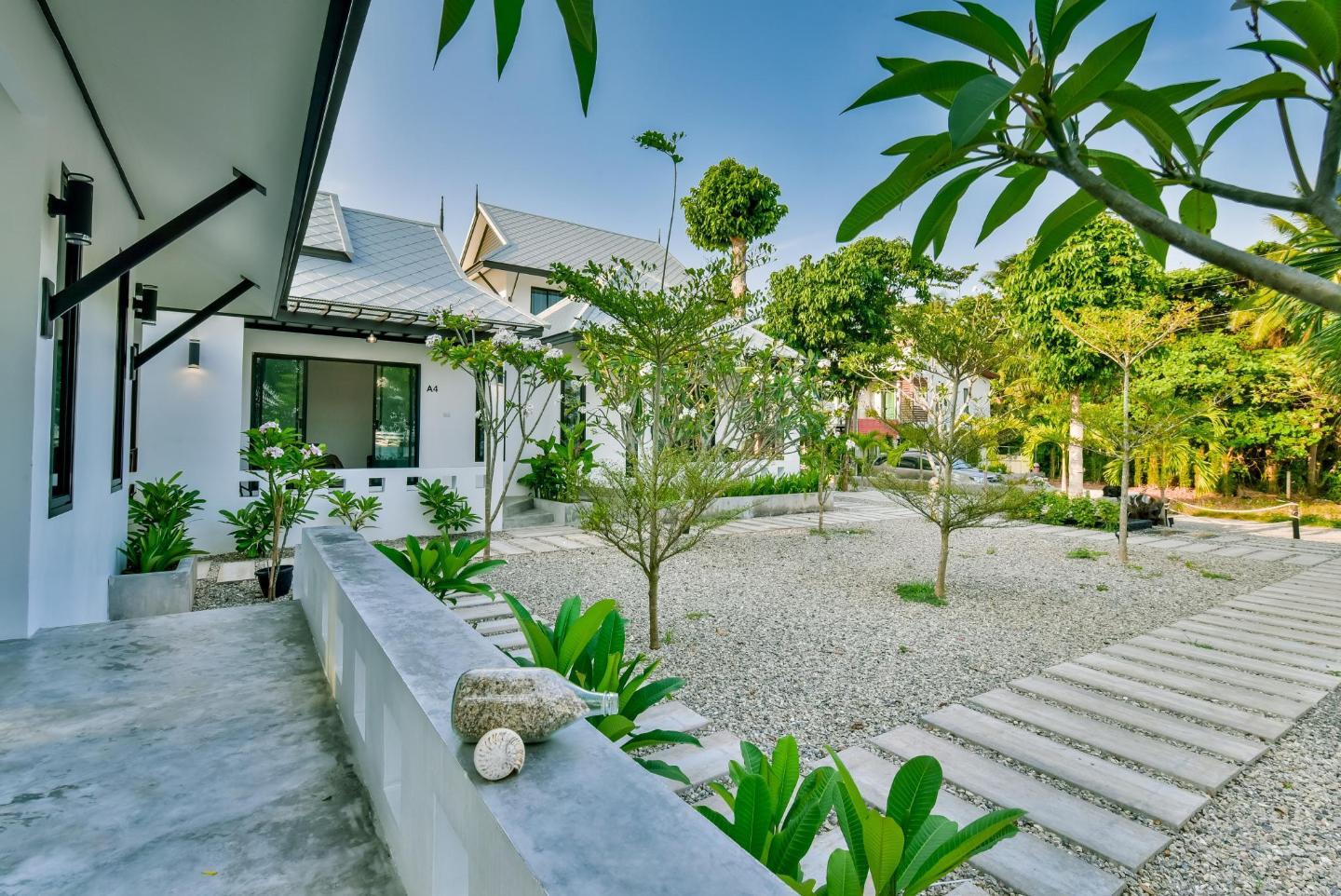 The 10 best resorts in Chumphon, Thailand | Booking.com