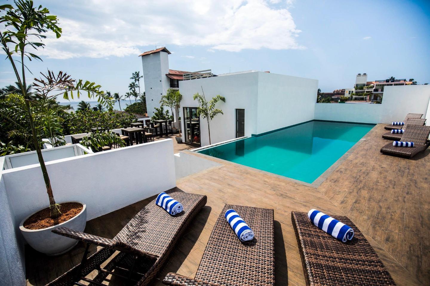 The 10 best resorts in Hikkaduwa, Sri Lanka | Booking.com