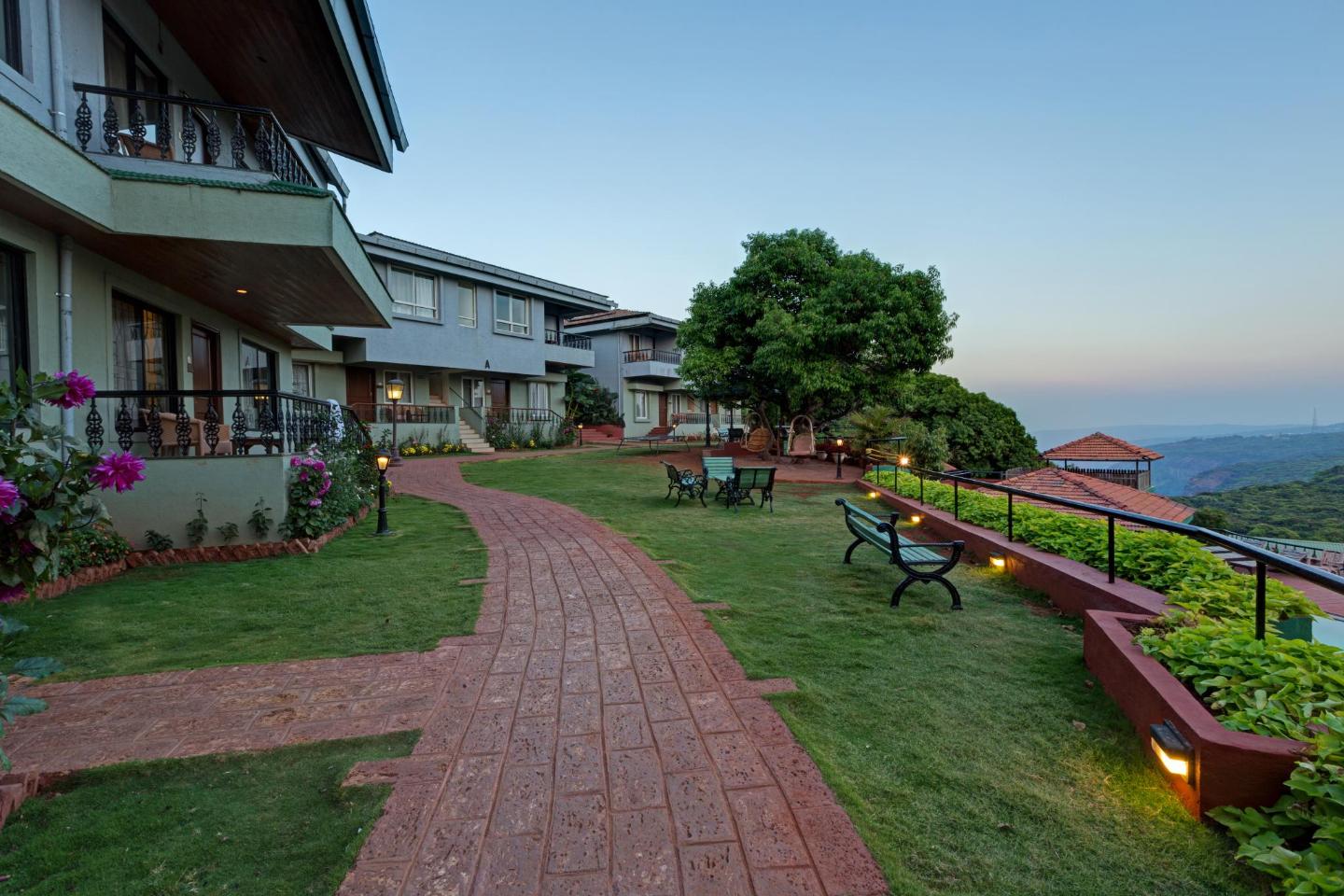 The 10 best resorts in Mahabaleshwar, India | Booking.com
