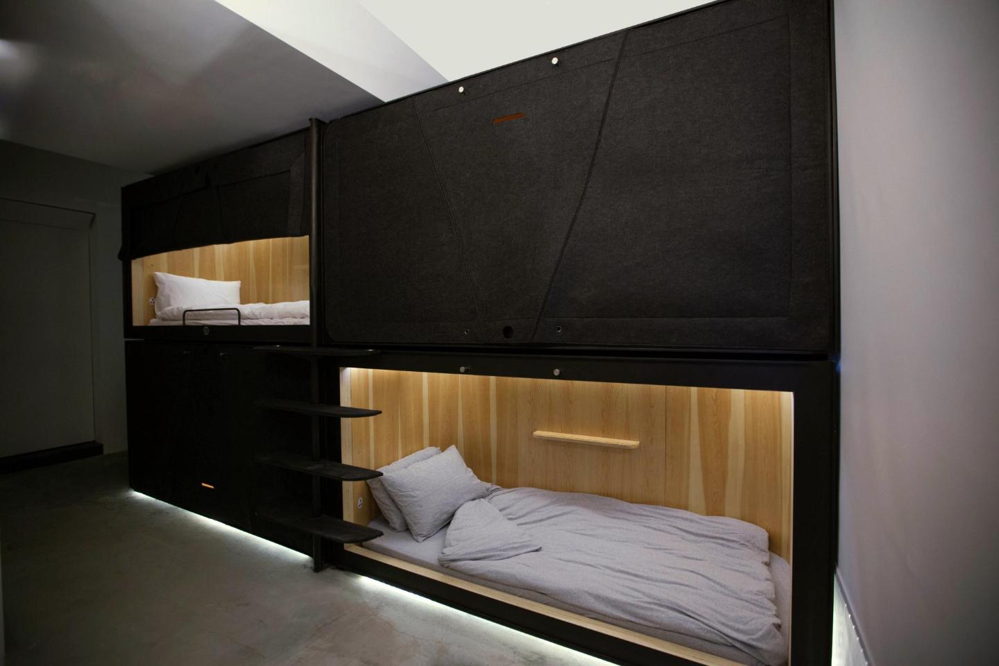 The 10 best capsule hotels in Hong Kong, Hong Kong | Booking.com