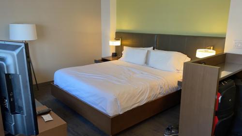 Element Harrison-Newark, Harrison – Updated 2022 Prices