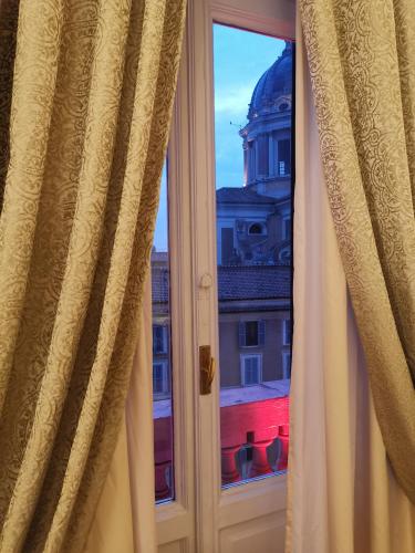 Grand Hotel Plaza, Rome – Updated 2022 Prices